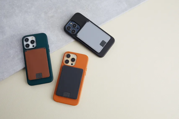 SleekStrip DuoFlip: A Flippable ID Card Holder – Cute Tech Gadgets